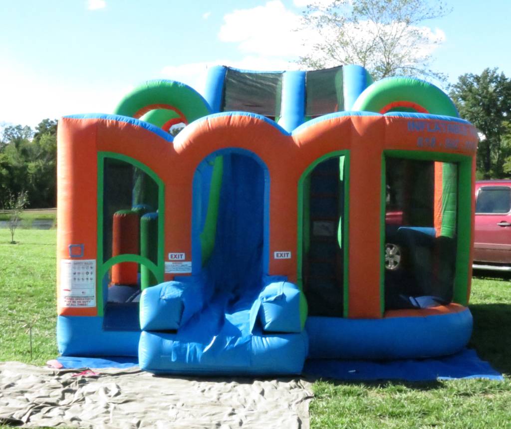 Dash-N-Slide – Inflatable Fun