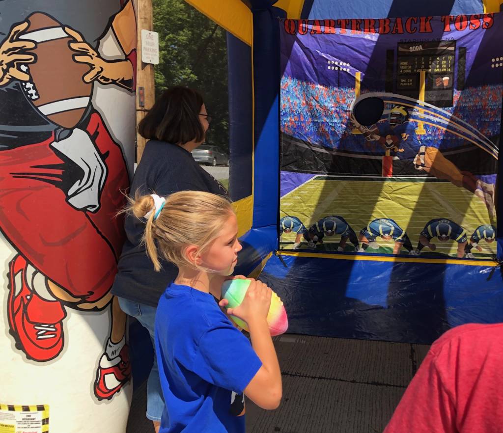 QB Challenge – Inflatable Fun